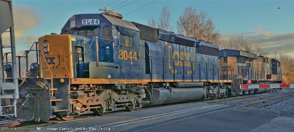 CSX 8044